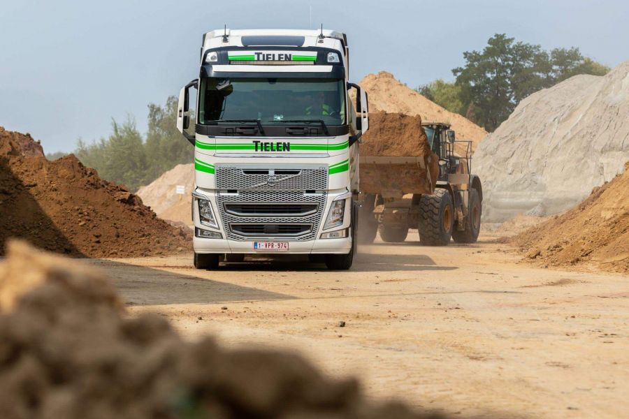 Transport › Tielen-Group: groothandel grondstoffen & mineralen